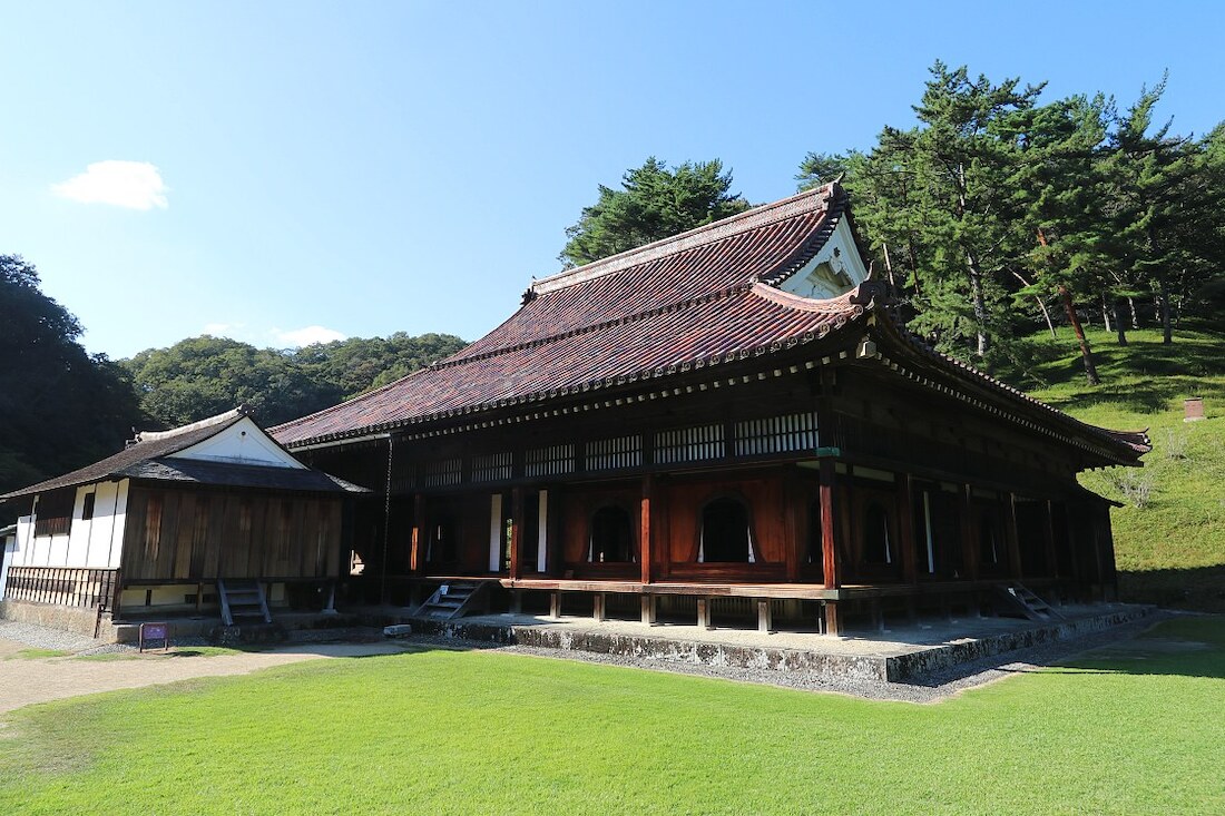 The beauty of Bizen ware