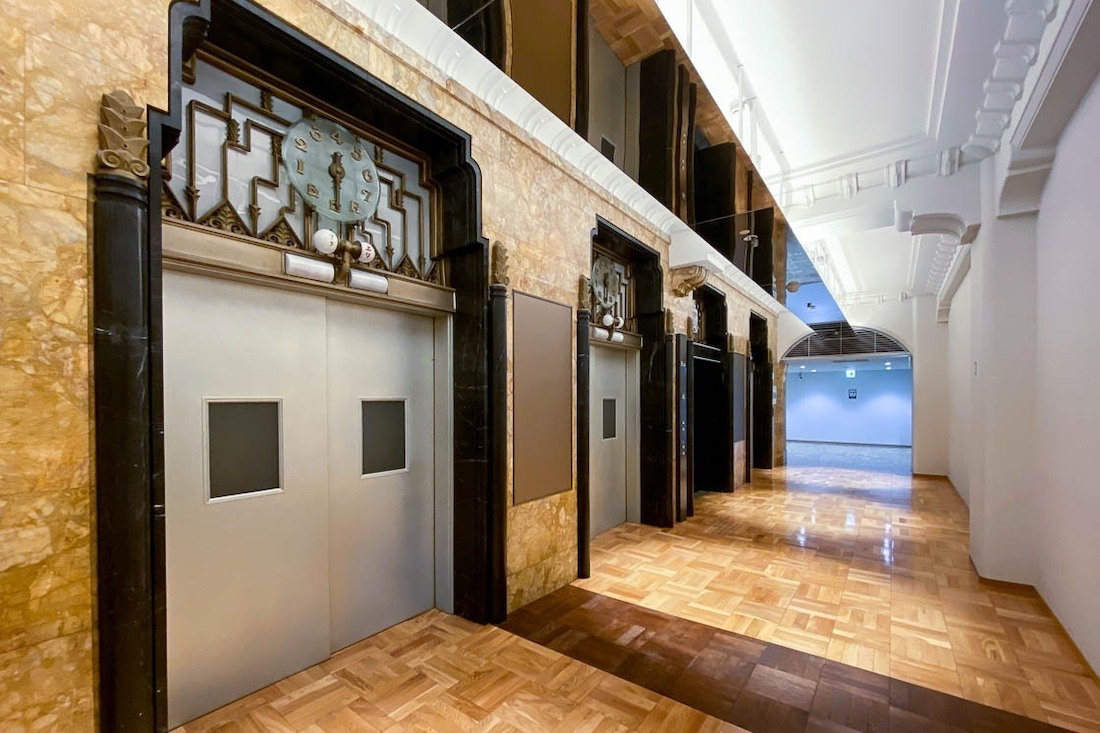 A Japanese culture tour through shopping in Osaka