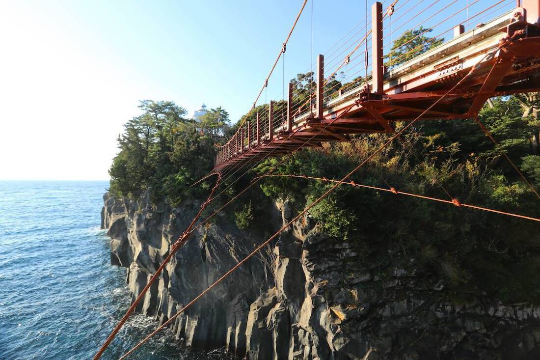 An overnight getaway to peaceful Izu - Exploring the east coast on a ...