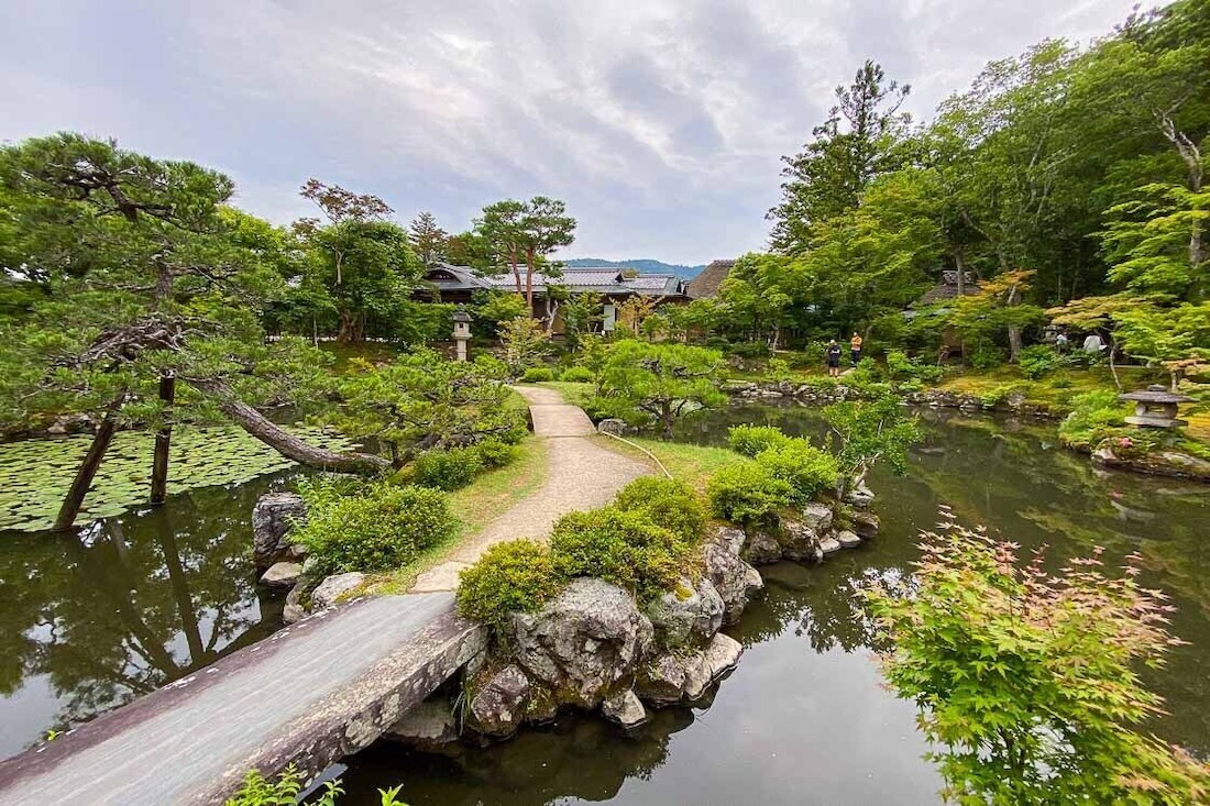 Sightseeing in the ancient capital of Nara