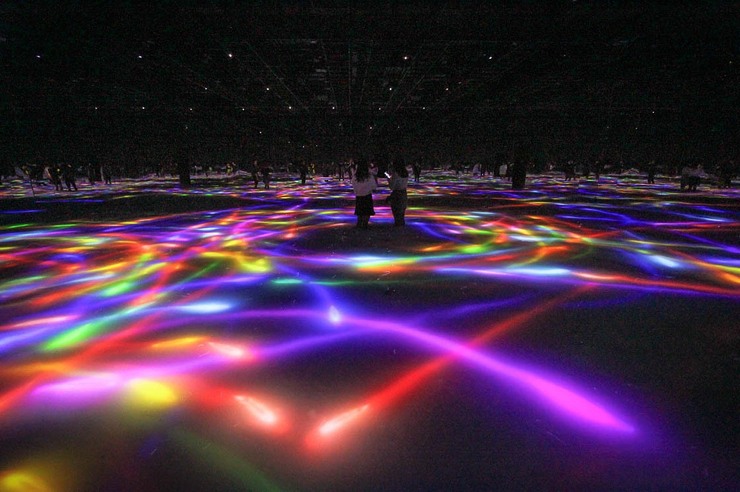 Museums without boundaries: teamLab Borderless and teamLab Planets