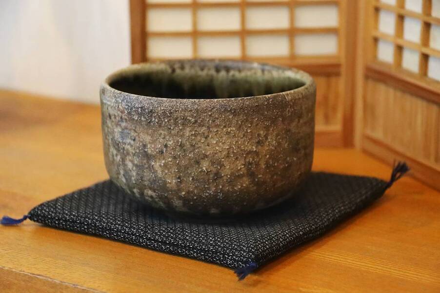 The beauty of Bizen ware