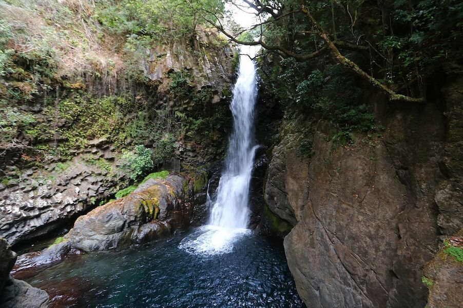 An overnight getaway to peaceful Izu - Exploring the east coast on a ...