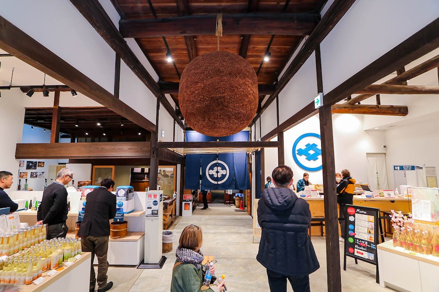 Where and how to enjoy sake in Niigata