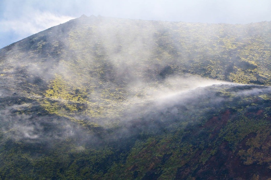 Autumn Wonderland: Exploring Towada-Hachimantai National Park