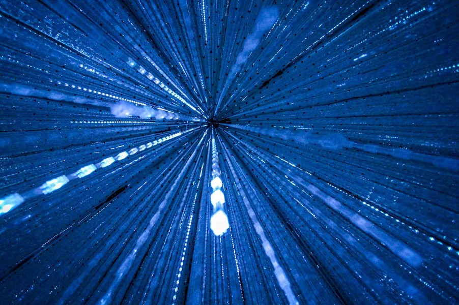 Museums without boundaries: teamLab Borderless and teamLab Planets