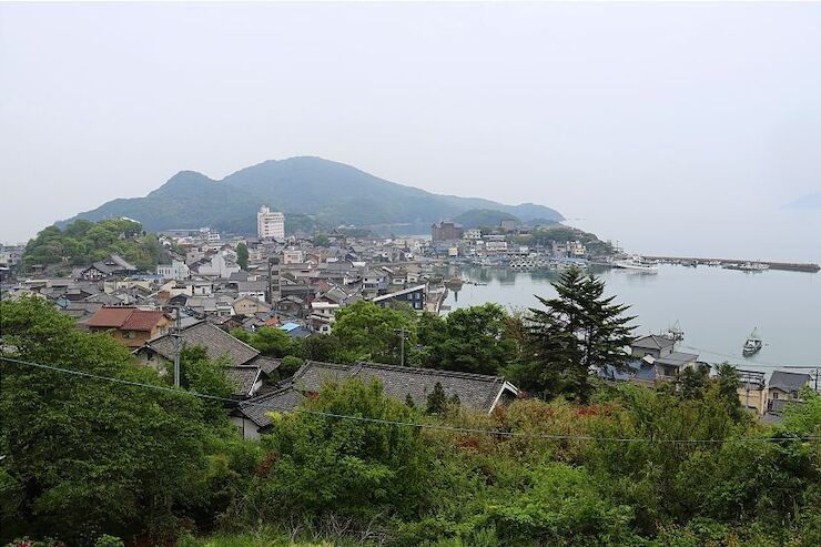 A Stroll Through Japan - A stroll through Tomonoura