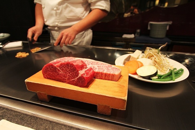 Home Delivery by japan-guide.com - Kansai Cuisine