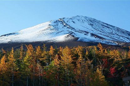 Autumn Color Reports 2019 - Mount Fuji: Starting to Change