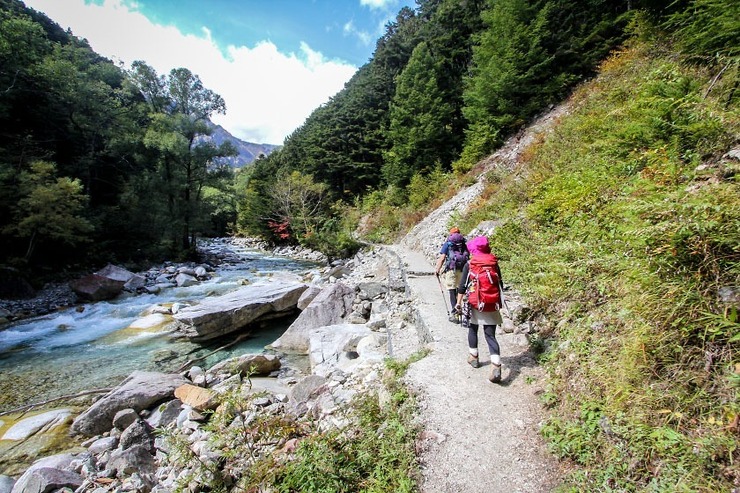 Among the Peaks - Japan's ultimate Alps hike: The Kamikochi-Yari-Hotaka ...