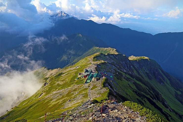 Among the Peaks - Hiking Japan's second highest peak: Mt. Kita-dake