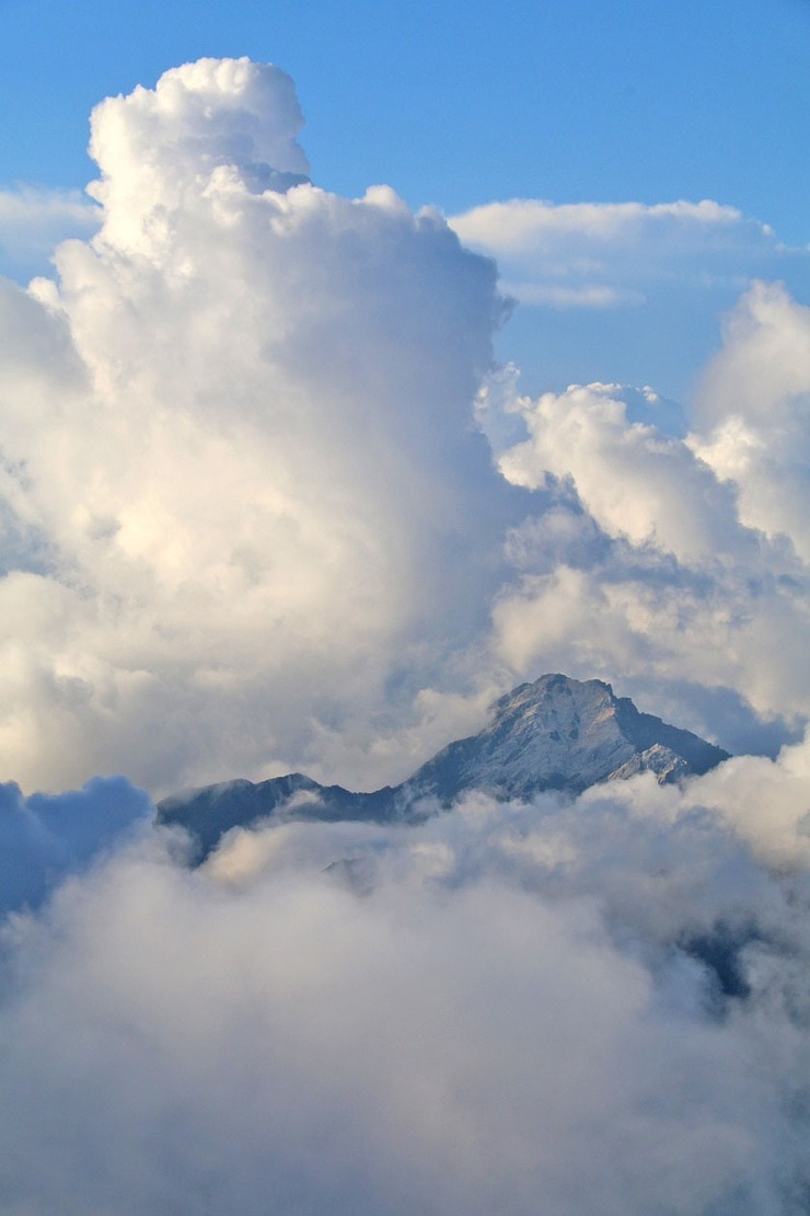 Among the Peaks - Hiking Japan's second highest peak: Mt. Kita-dake