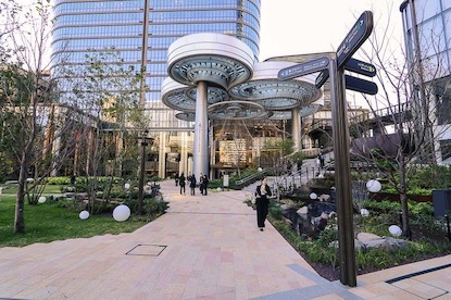 Raina's Japan Travel Journal - Japan's new tallest building opens in Tokyo