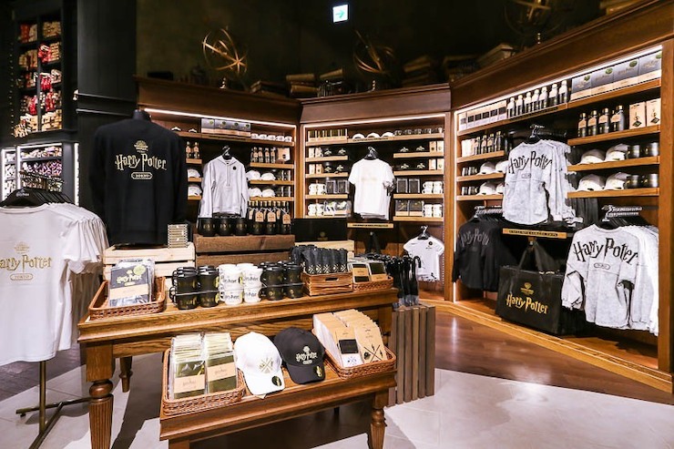 Raina's Japan Travel Journal - Harry Potter Studio Tour Tokyo Opens ...