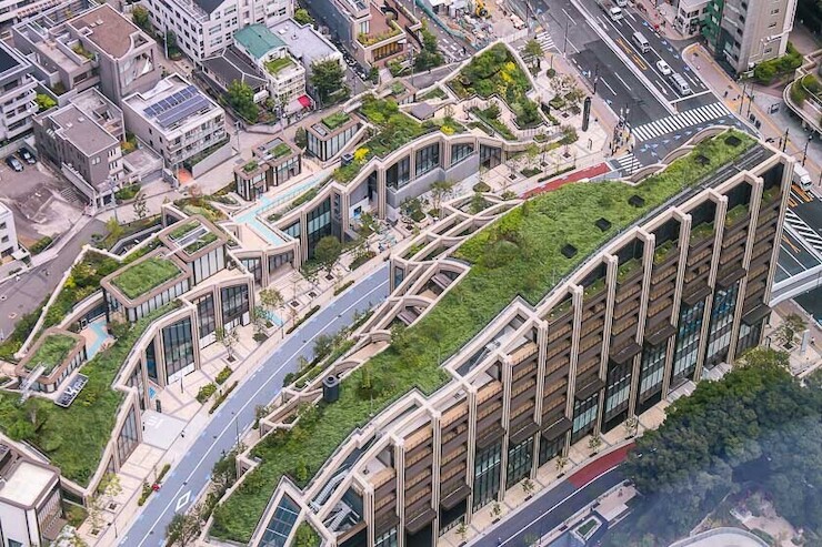 Raina's Japan Travel Journal - Japan's new tallest building opens in Tokyo