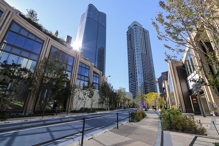 Raina's Japan Travel Journal - Japan's new tallest building opens in Tokyo