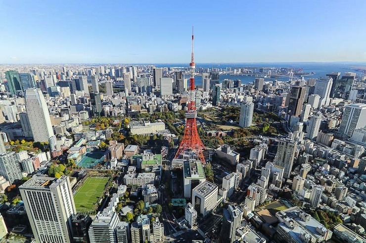 Raina's Japan Travel Journal - Japan's new tallest building opens in Tokyo