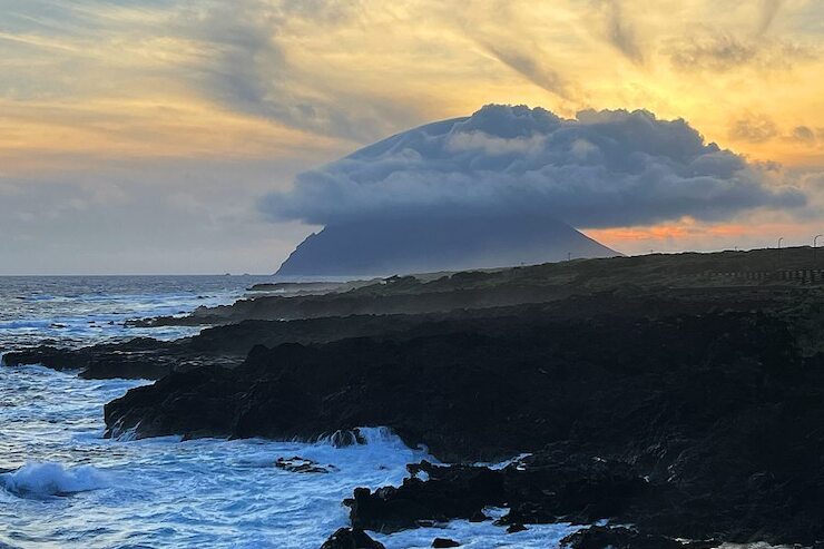 Wild Japan - Hachijojima and Aogashima