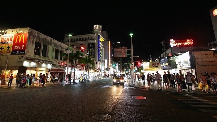 Kokusaidori Street - Naha Travel