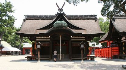 Visiting a temple or shrine in Japan