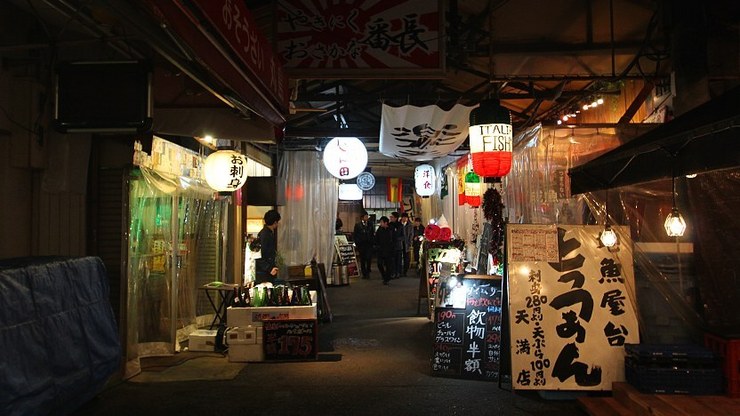 Tenma (Osaka Tenmangu Shrine and Tenjinbashi-suji Shopping Street ...