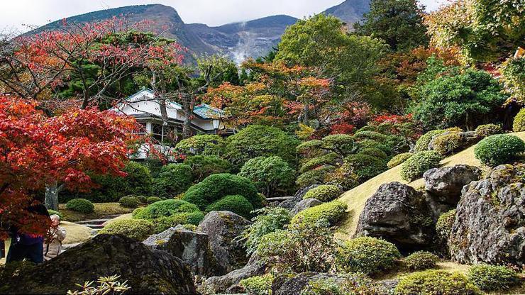 Hakone Museum of Art - Hakone Travel