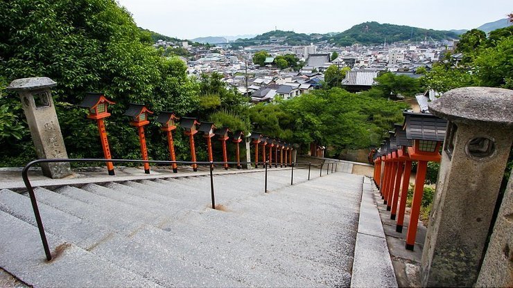 Temple Walk - Onomichi Travel