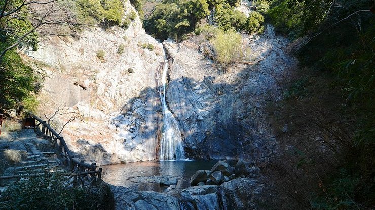 Kobe Nunobiki Ropeway and Nunobiki Waterfall - Kobe Travel
