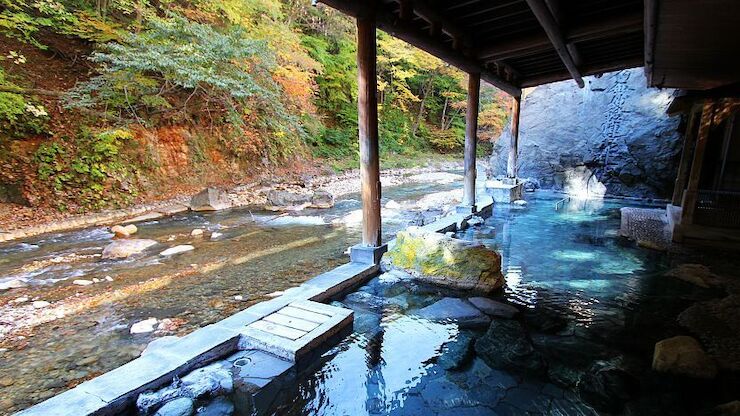 A Beginner's Guide to Onsen: How to enjoy Japanese hot springs