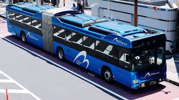 How to get to and around Yokohama: Access, Transportation and Orientation