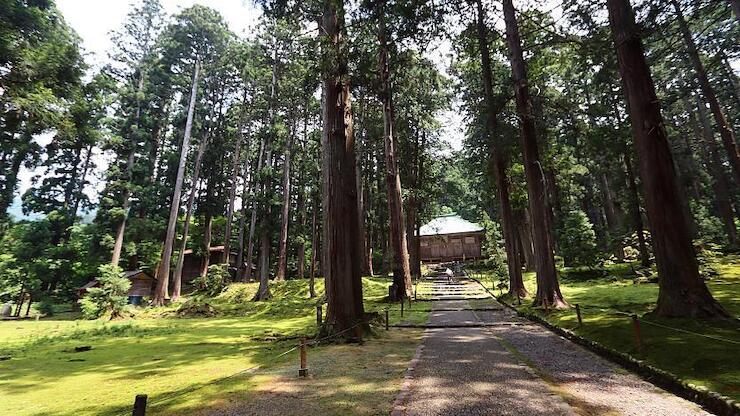 Heisenji Hakusan Shrine (Heisenji Hakusan Jinja) - Fukui Travel