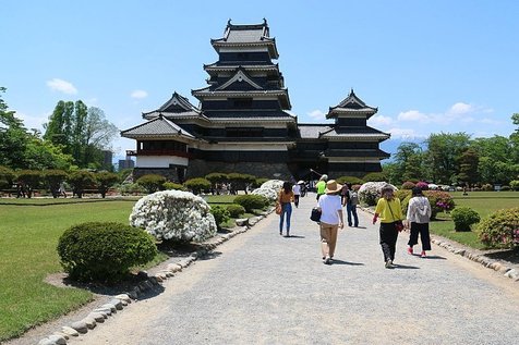 Nakamachi District - Matsumoto Travel
