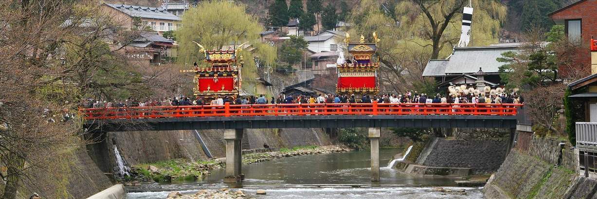 Takayama Travel Guide - What to do in Takayama City
