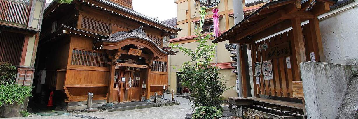 Nozawa Onsen Travel Guide - What to do at the Nozawa Hot Springs